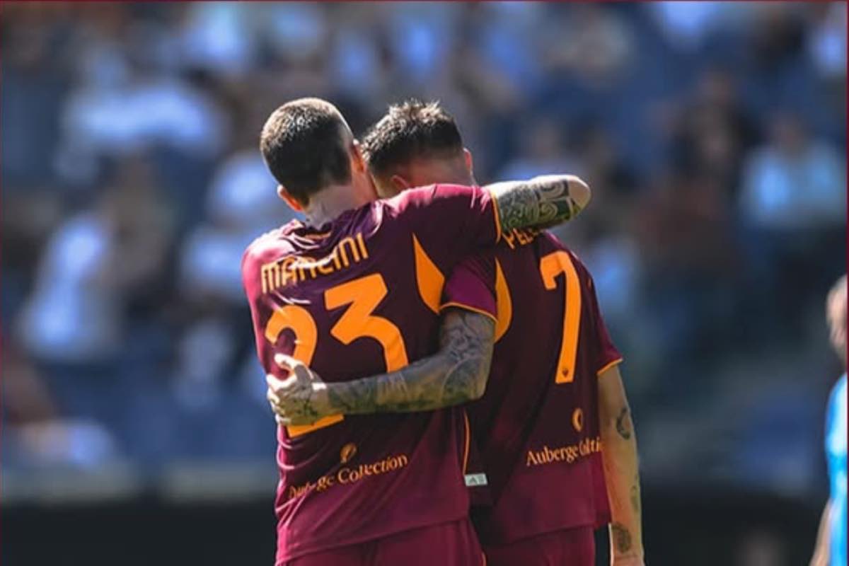 Derby, all’intervallo Roma avanti: la Lazio costruisce di più, ma segna Pellegrini