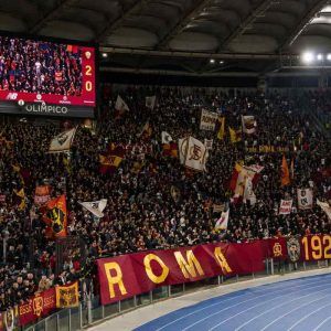 Roma, allarme truffe sugli abbonamenti: spuntano PNR falsi sui social